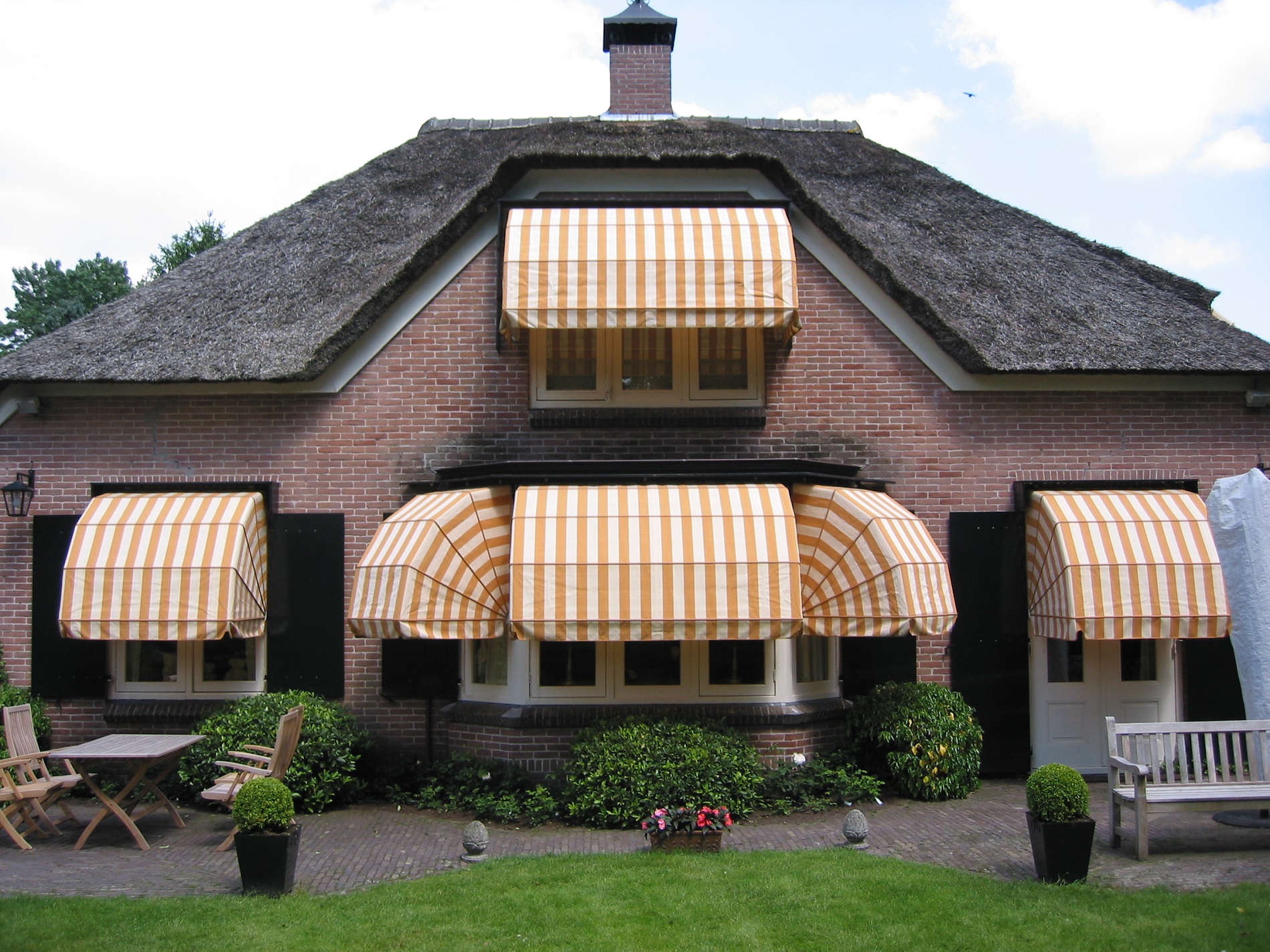 Markiezen | Veldman Zonwering
